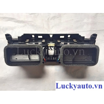 Cửa gió điều hòa giữa táp lô xe BMW X5 đời 2010_ 64226958654