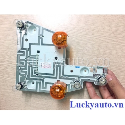 Vỉ mạch đèn hậu phải xe Mercedes E200 Kompressor đời 2004_ 2118200277