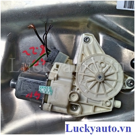 Cáp nâng kính trước, phải Mercedes GLK250 4Matic đời 2014- 2047202079