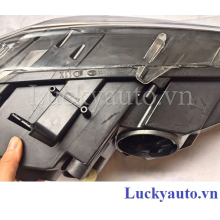 Đèn pha Hella xe BMW 320i đời 2005_ 63117161667/ 63117161668