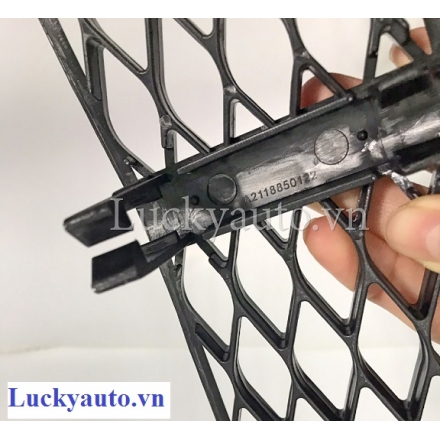 Lưới thông gió dưới cản xe Mercedes E280 đời 2008_ 211 885 01 22 ...