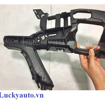 Xương nhựa ba đờ xốc trước phải xe Mercedes C280/ C300 đời 2013 ...