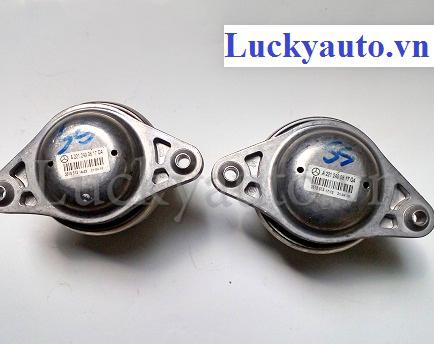 Cao su chân máy xe Mercedes chính hãng