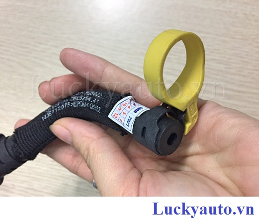 Ống hồi nước sau máy xe Mercedes GLA200 đời 2015_ 270 203 18 82_ 2702031882