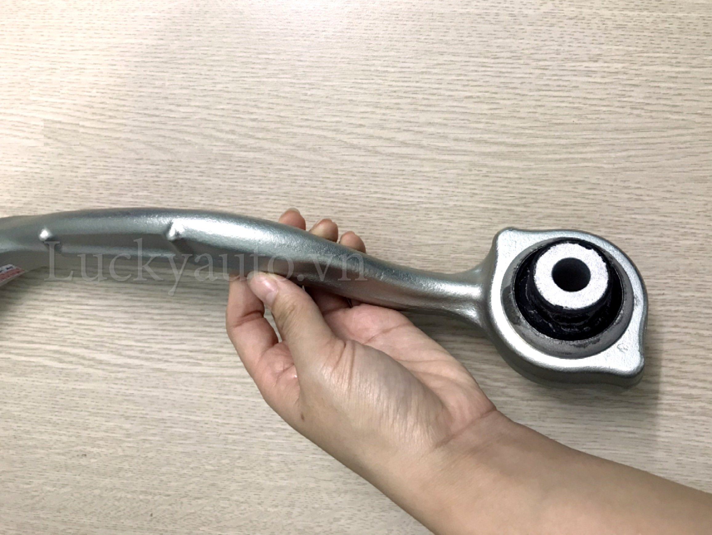 Càng gang trước trái xe Mercedes E250 đời 2013_ 2123303900_ 212 330 39 00