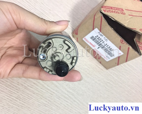 Bơm nhiên liệu xe Toyota chính hãng_ 23221- 31340