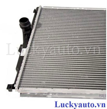 Két nước xe BMW 318i chính hãng- 17119071518