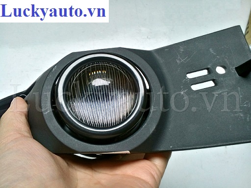 Đèn gầm trái và ốp xe BMW 325i đời 2003- 2006_ 63178379683